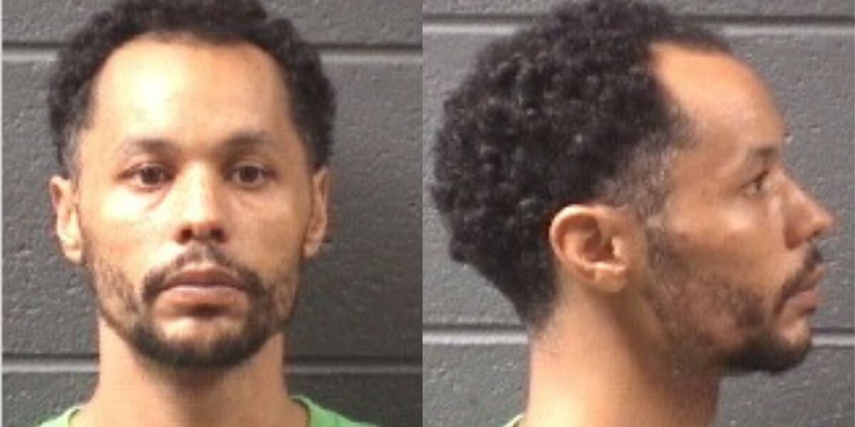Man wanted for indecent exposure in Asheville Man wanted for indecent exposure in Asheville